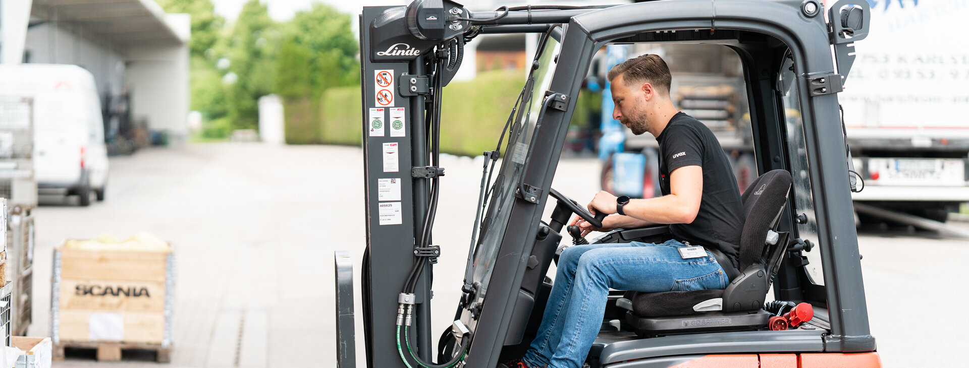 Bucher Hydraulics GmbH, Klettgau - Fachlagerist (m/w/d)